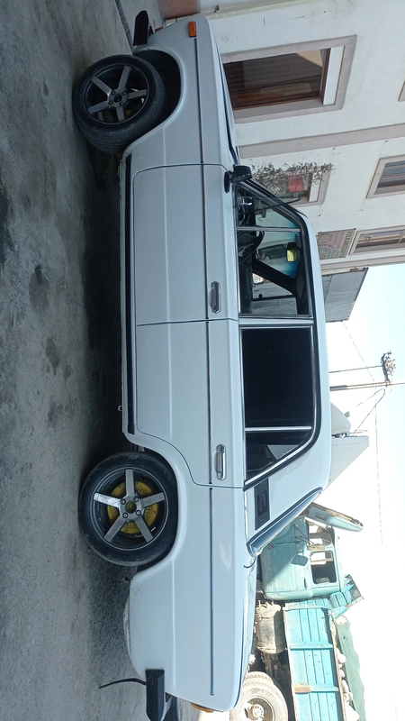 Diska 15 vossen sotiladi