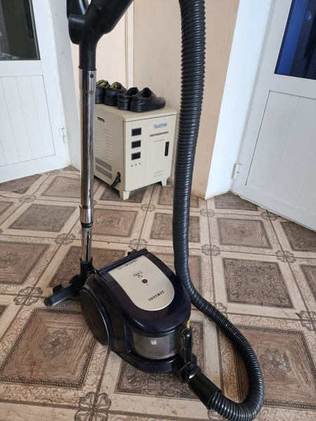Пылесос Samsung 1600w
