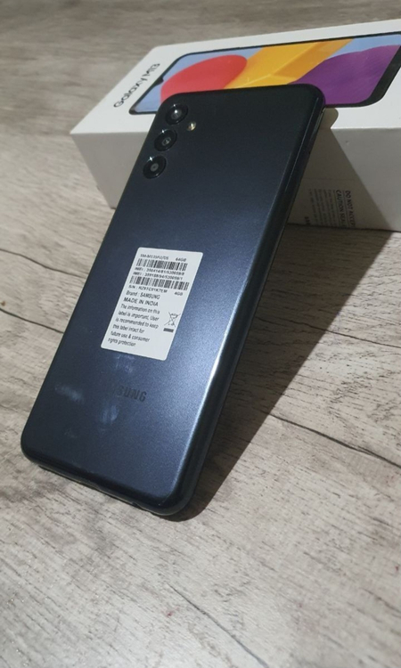 Samsung M13 sotiladi