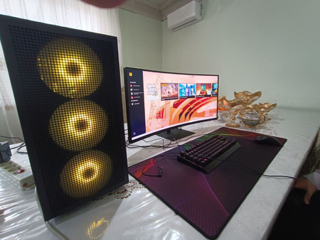 RTX4070/Z790G/32gb 6000/i5-12400/750w