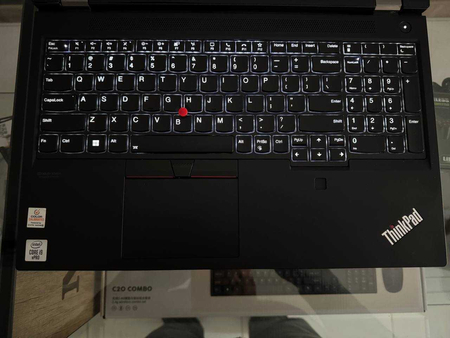Lenovo ThinkPad P15 Core  i9-10885H озу32гб 512ssd Nvidio RTX 5000