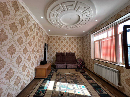 1 xonali 45m² 2-qavat uy sotiladi
