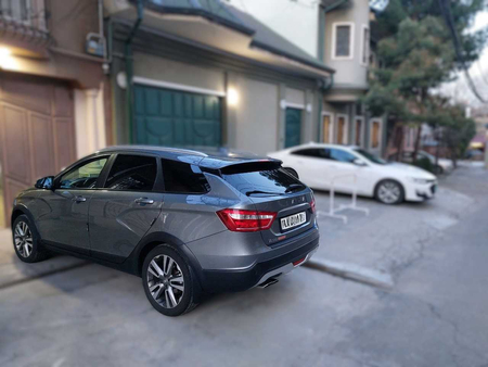Lada Vesta SW Cross