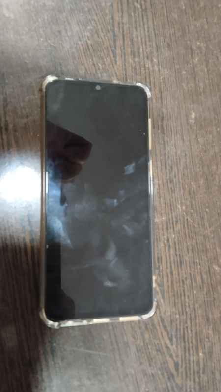 Samsung a04 xolati yaxshi