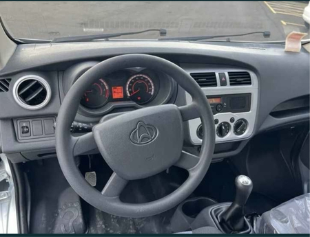 changan 5 o’rndiqli yuk mashinadi 2 tonagachon oladi gaz qoysa boladi