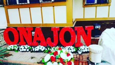 Onajon Otajon opajon, mult qahramonlar xizmatingizda Besh bola decor