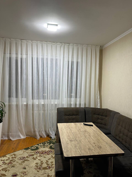 Продается Своя -3 ком - 86 кв, Паркентский