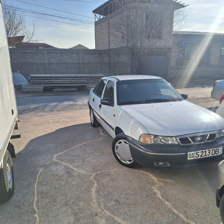 Nexia 2005 donc super