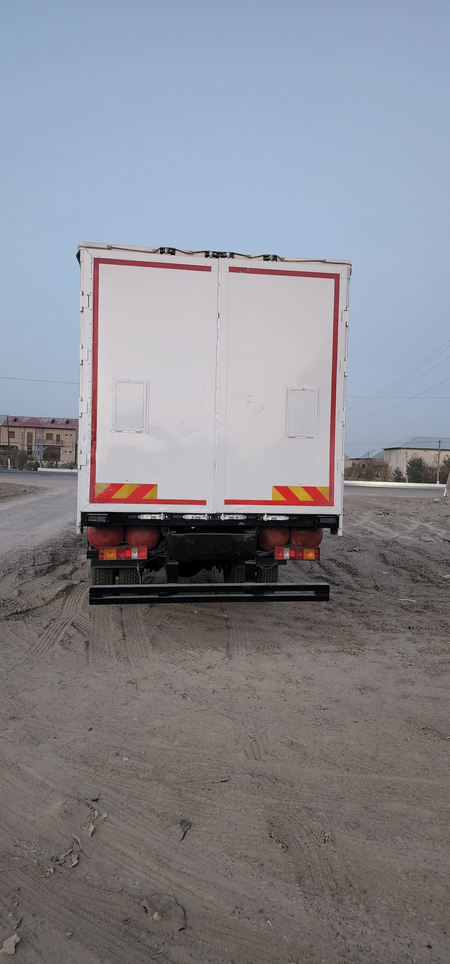 Грузавой ман фургон