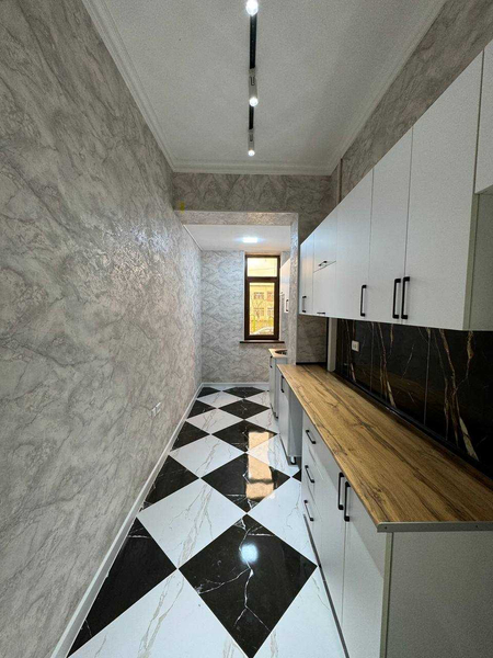 2xonali 1-etaj 5qavatli panelni dom
70m2