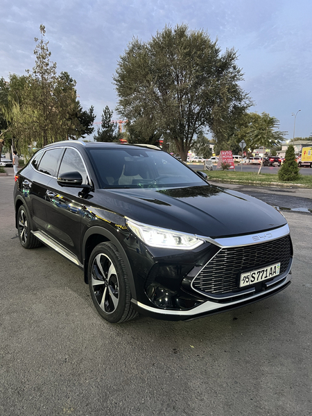 BYD Song plus Hybrid 2023. Сатилады 2-позиция