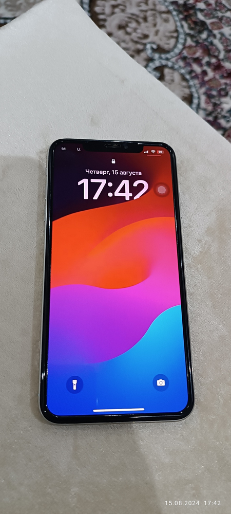 Iphone XS max сотилади