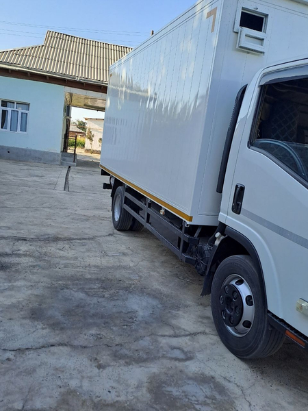 2015-yil Isuzi balonlari 60% 70%