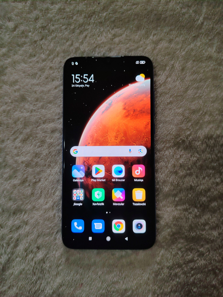 Mi 9 lite  6/64GB  IDEAL