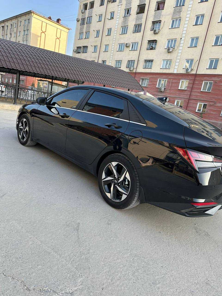 Hyundai elantra 2022