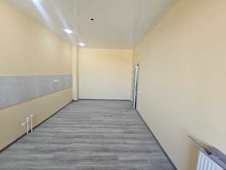 3 xonali 90m² 5-qavat uy sotiladi.