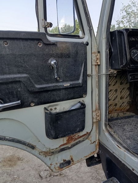 Kamaz sotiladi kelishamiz