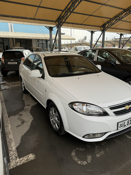 Jentra 2022 prabeg 92000 km
