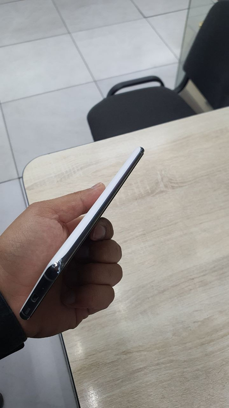 Samsung s20fe holati idyal
