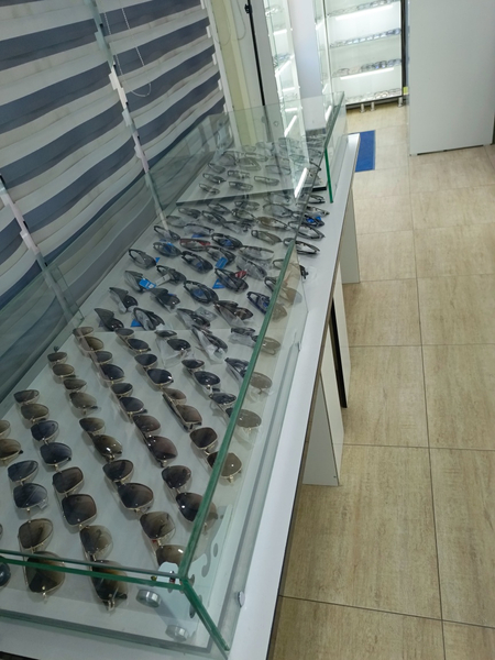 Витрина Vitrina 240×80×113