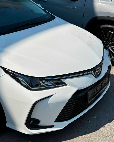 Toyota Corolla 1.8 Hybrid / 2023 /