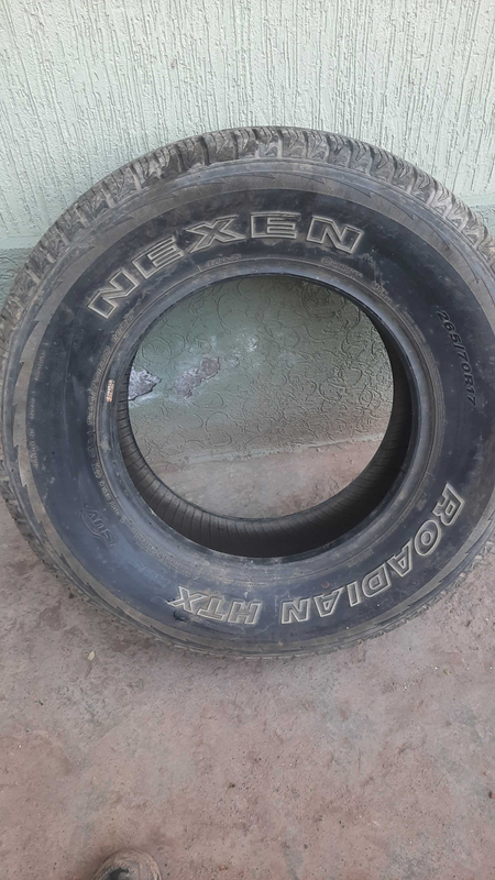 Продается шины NEXEN 265/70R17 в хорошем рабочем состоянии б/у