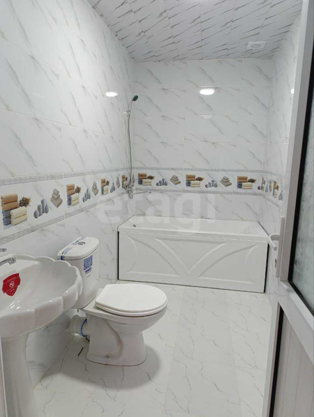 Новый коттедж в Яшнабадком районе. 4 комнаты 135кв.м.