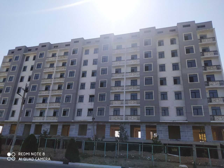 Asaka cityda 2 xonali kvartira srochno arzonga sotiladi.