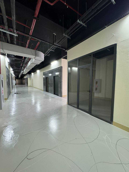 Продам магазин в ИБН СИНО ТЦ STROY MART