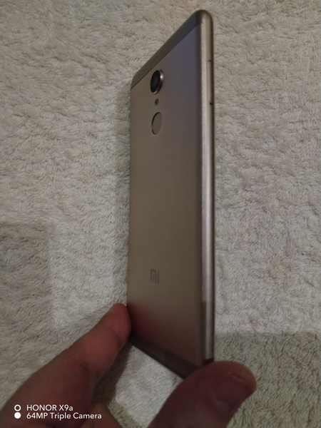 Redmi 5   3/32 GB