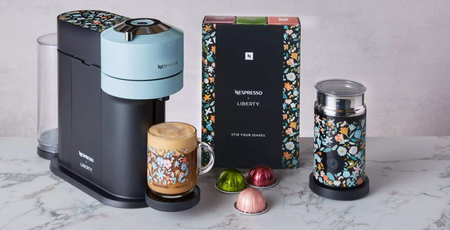 Комплект кофемашина Nespresso Vertuo+ капучинатор+кружка