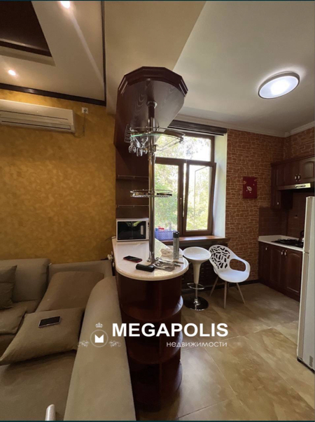 Высокопотолочка 2/3/4 Аллея Гагарина (1 квартал) 103 школа