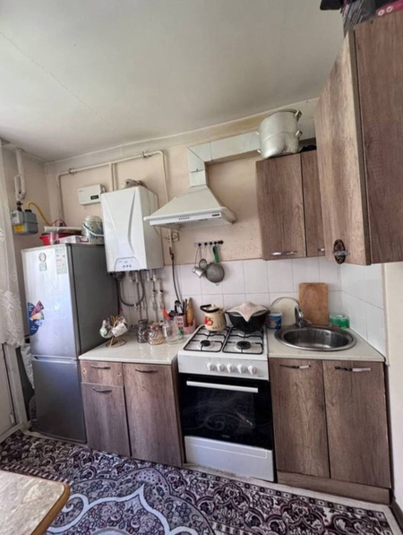 .Продам 2комнатную 56м2 разделный с падвалом и парковкой новостройку56