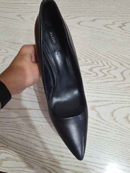 Туфли кожаные ALDO