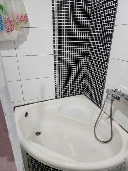 дом продается 2х комнатный