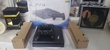 Playstation 4 slim 1Tb 9.00 Golden Hen