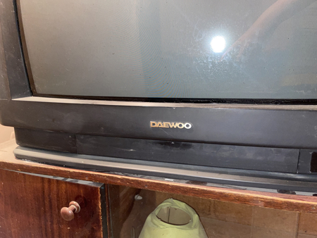 Телевизор Daewoo корейской сборки 29,99 дюймов