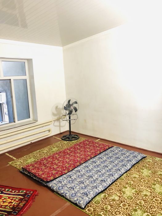 Продажа дома. 10 сот. 5 комнат. Кибрай. Магараж