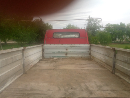 Ford sotiladi yil 92