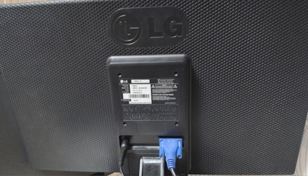 Продаю монитор срочно, модель- LG-19M37A