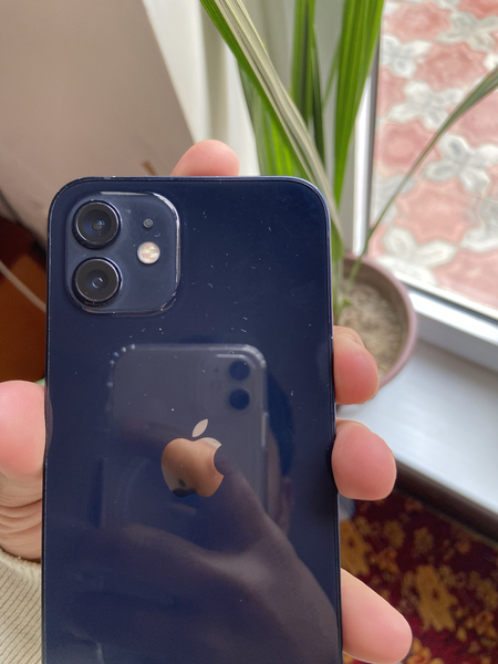 Iphone 12/LLa 128gb srochna sotiladi.