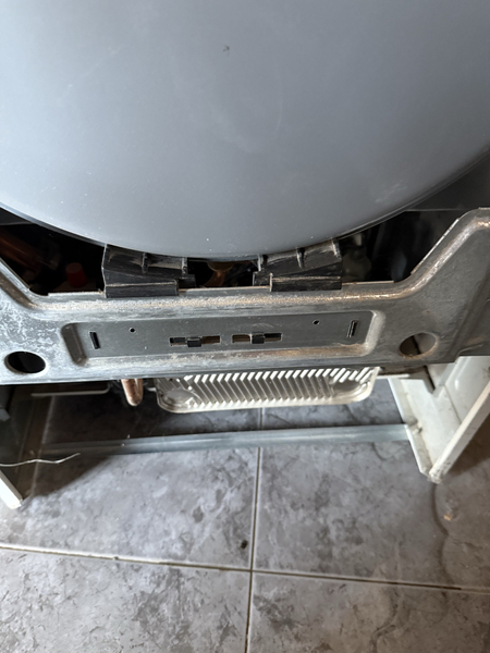 Двухконтурный котел Ariston GENIUS XC 35 FF NG