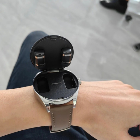 Huawei Watch Buds (NEW)