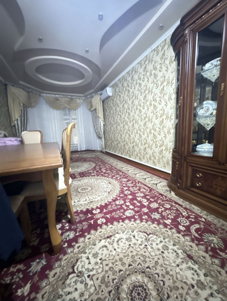 Ок тепада ховли сотилади