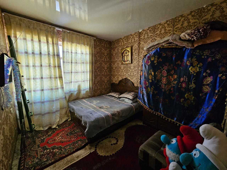 2 xonali 64m² 5-qavat, 
bazi jihozlari qoladi