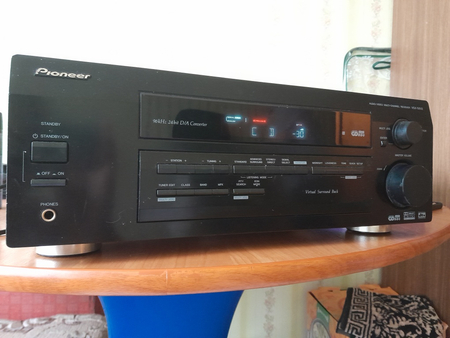 Pionèer vsx 512 220w