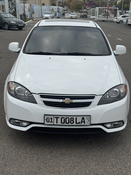 Lasetti sotiladi jentir qilingan yili 2013