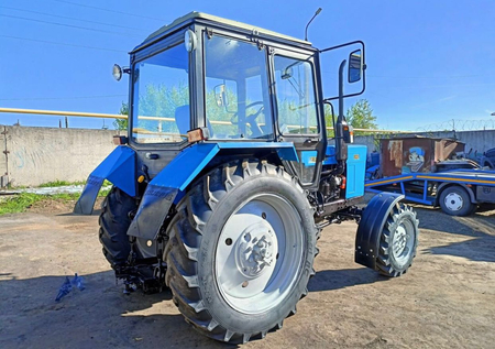2015 yilda MTZ 82.1 traktorini mukammal holatda sotish
