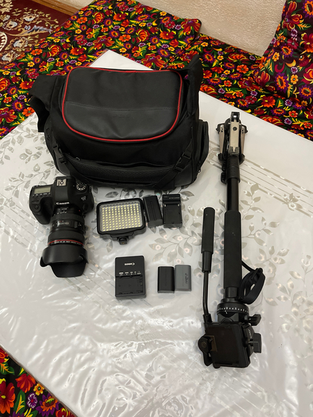 Canon 6 D.