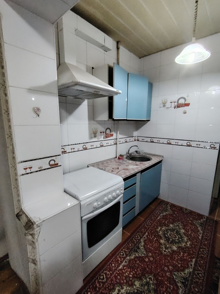 Аренда Тансикбаев Бозорча 3.хонали Хамма шароити бор
